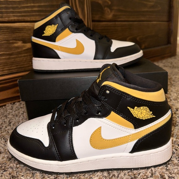 Jordan | Shoes | Jordan Mid Pollen Gs | Poshmark